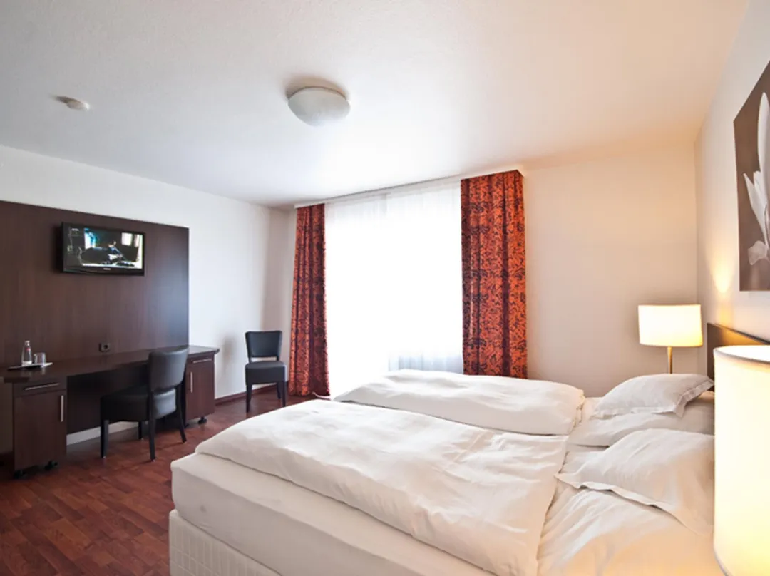 Hotel Am Oppspring - Mülheim
