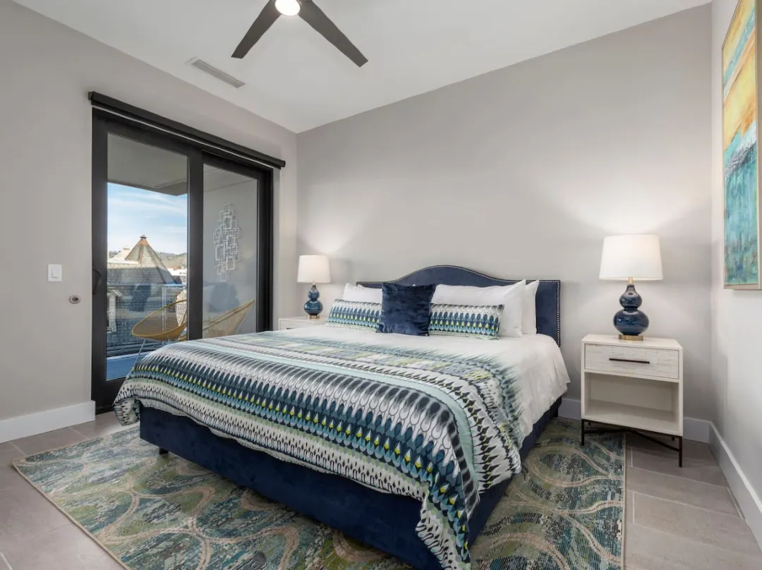 Enjoy City Views Around A Cozy Firepit - Asheville