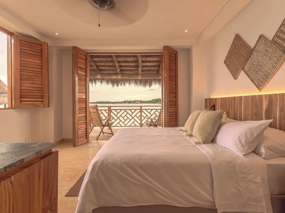 Islawa Soy Local - Isla Privada - Rosario Islands