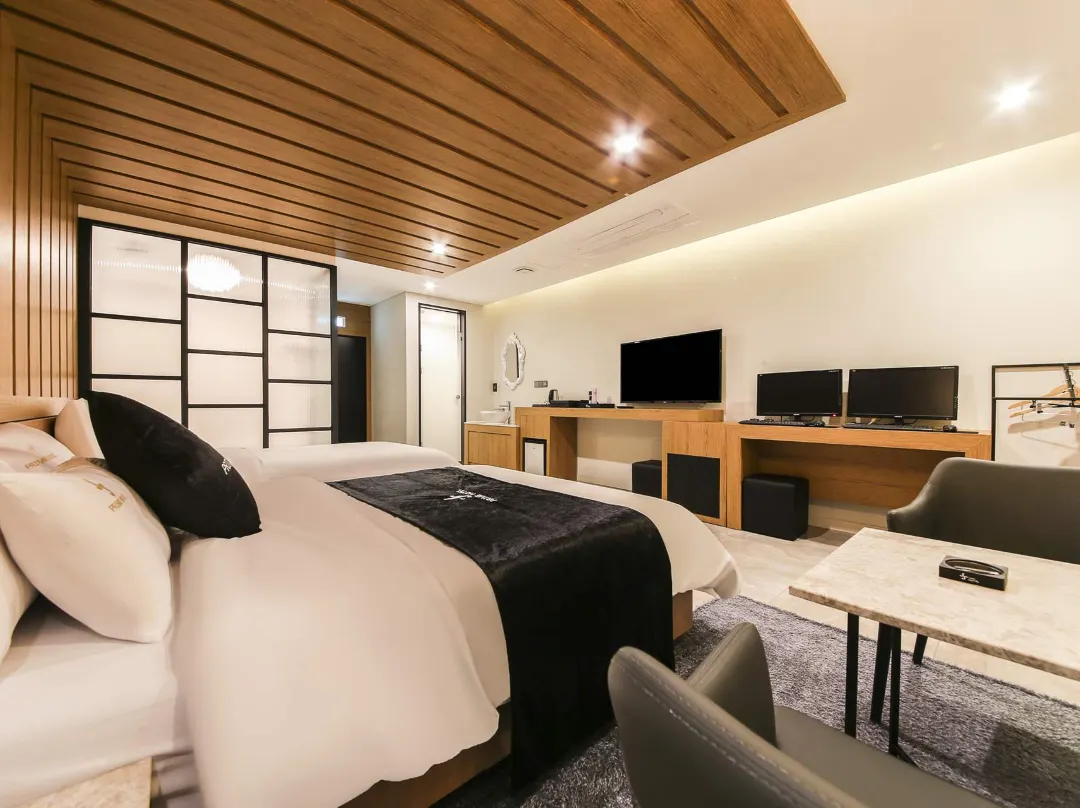 Icheon Boutique Js Hotel - Cheongju-si