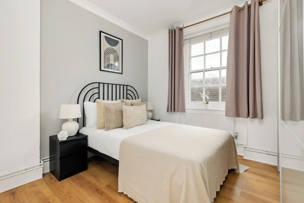 The Bow Road Collection - Stratford