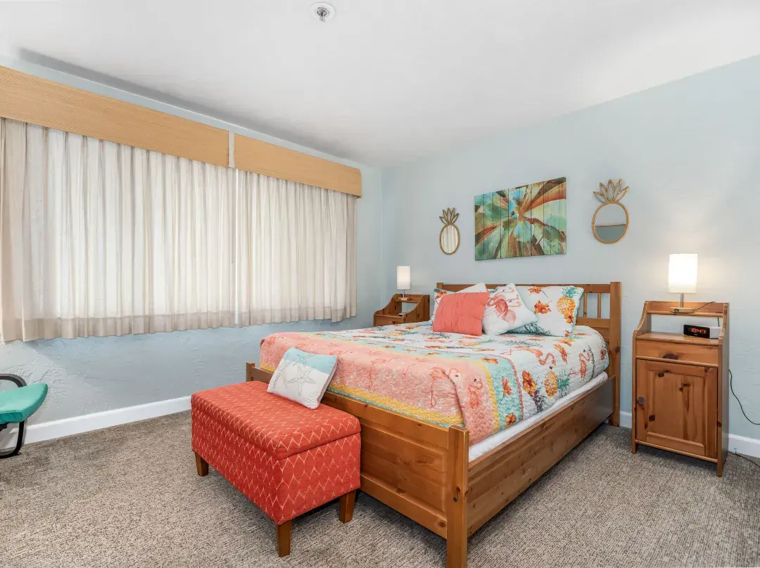 Oceanfront View And Charming Deck - Gorgeous Coastal Retreat - Seaside, OR