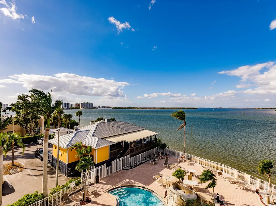 Breathtaking Water Views And Relaxing Balcony - Charming Couples Retreat - Bonita Springs, FL