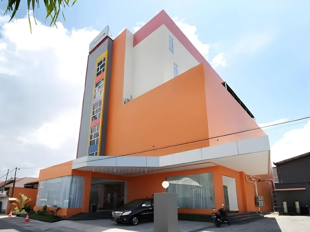 Hotel Royal Manado - Manado
