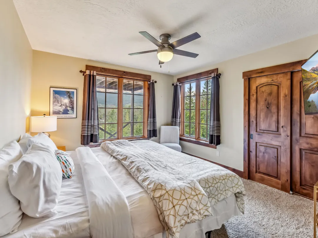 Hot Tub And Wraparound Deck With Views - Stunning Mountain Haven - Breckenridge, CO