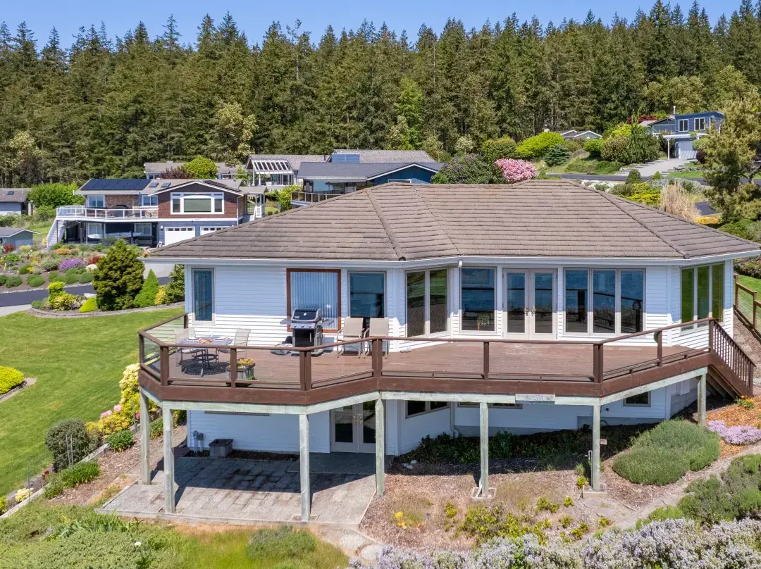 Majestic Waterfront Escape And Zen Gardens - Tranquil Haven - Whidbey Island, WA