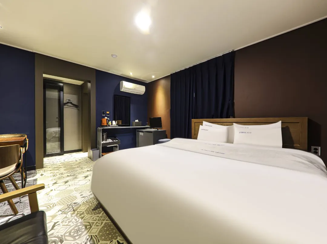 Blue Hotel - Geoje-si