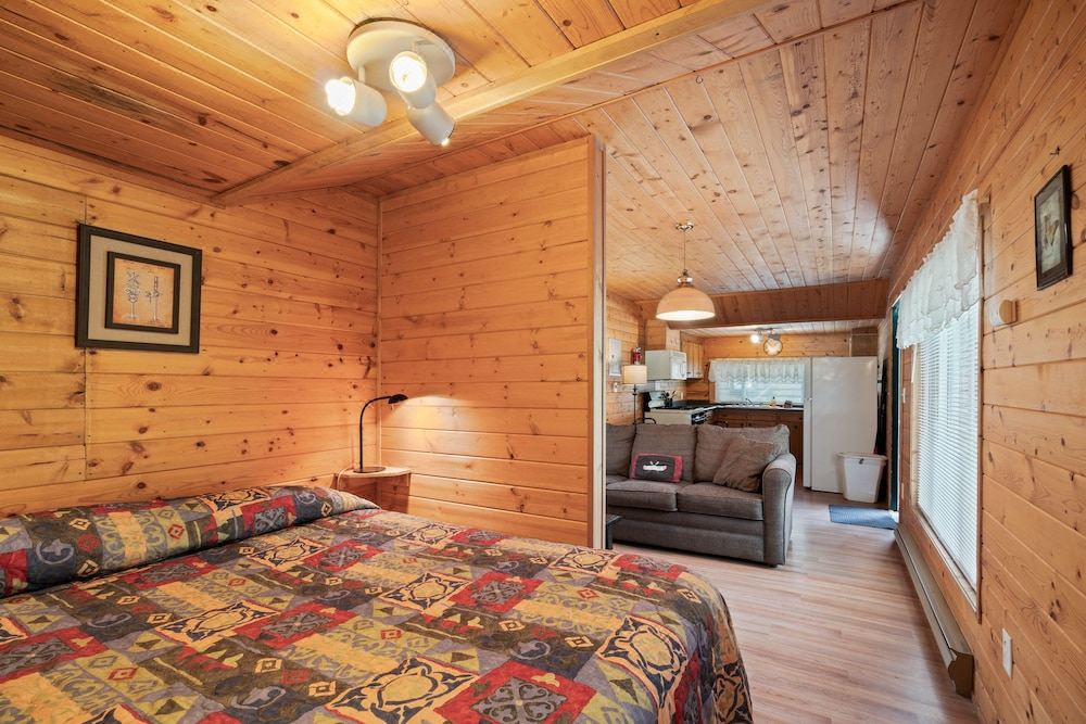 Crater Lake Resort - Crater Lake National Park, Oregon