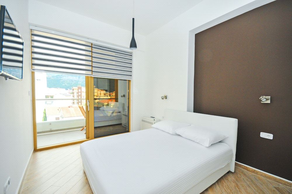 Orange Lux Apartments - Budva