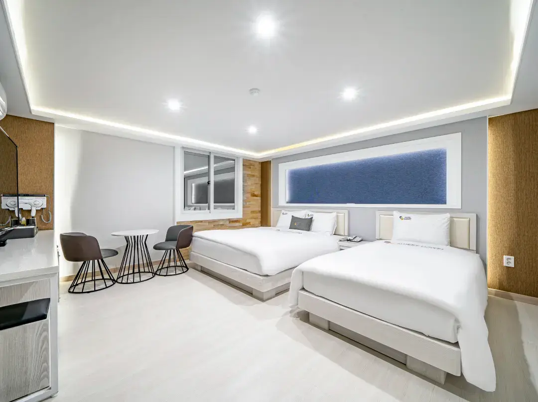 Tongyeong Sweet Hotel - Tongyeong