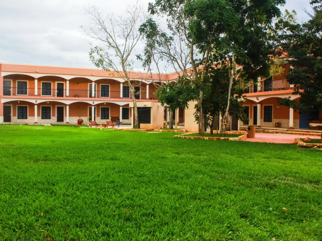Hotel Los Frailes - Valladolid, México