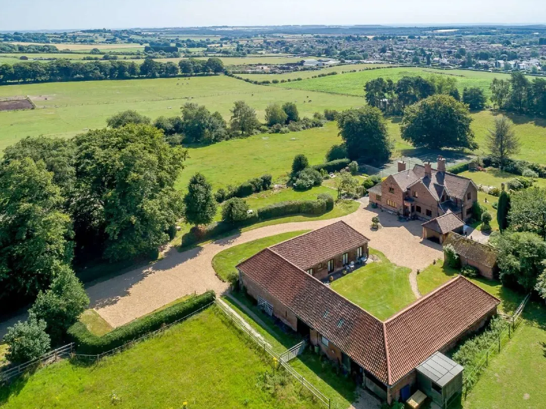 Holly Lodge Country Guest House - Sherwood Forest