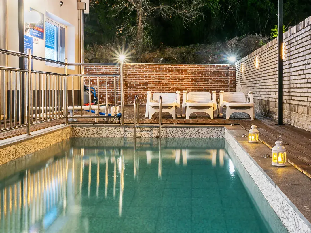 Hapcheon Villat Pool Villa - 남해군