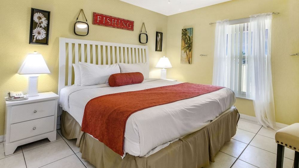 South Beach Condo Hotel - Treasure Island, FL