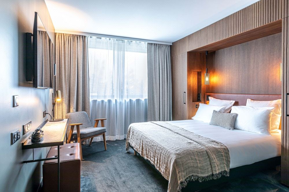Le Bellune Paris Hotel - Vanves