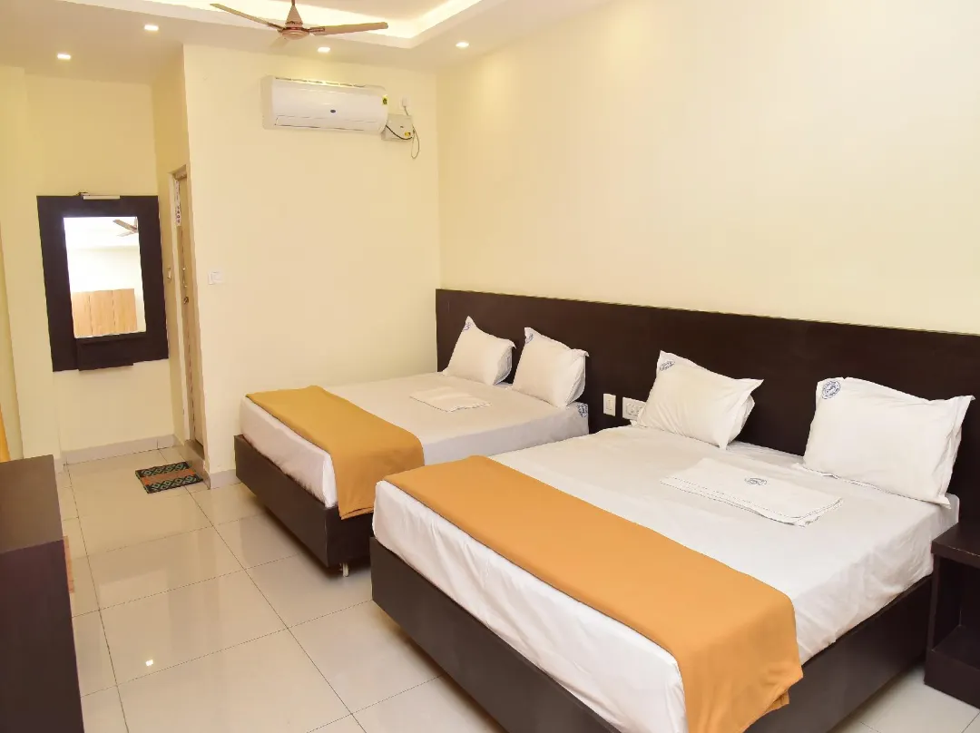 Devies Inn - Velankanni