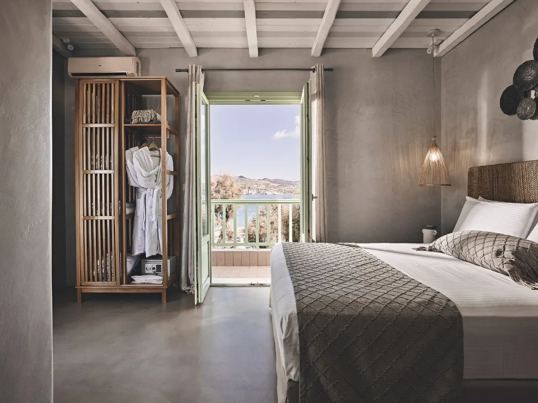 Noon Beyond Accommodation - Milos