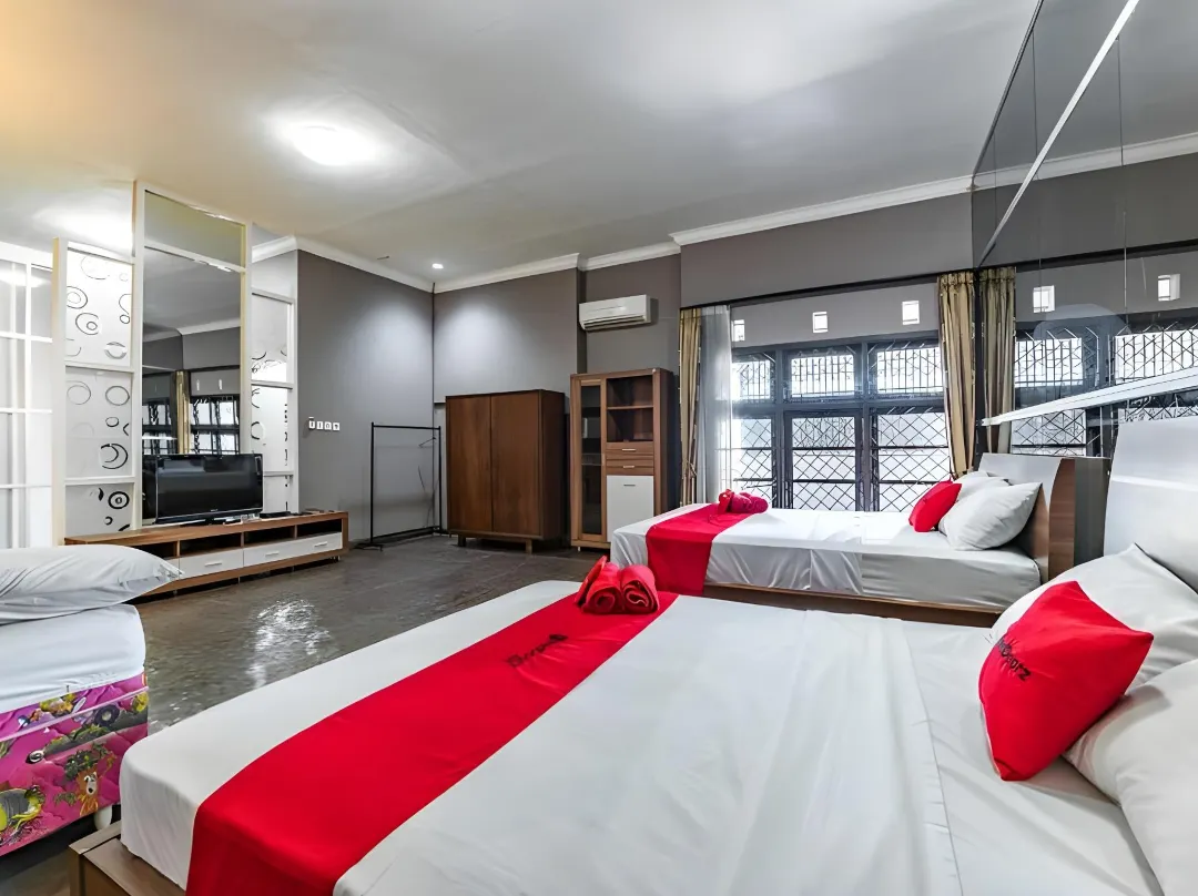 Reddoorz Syariah Near Rri Malang - Malang