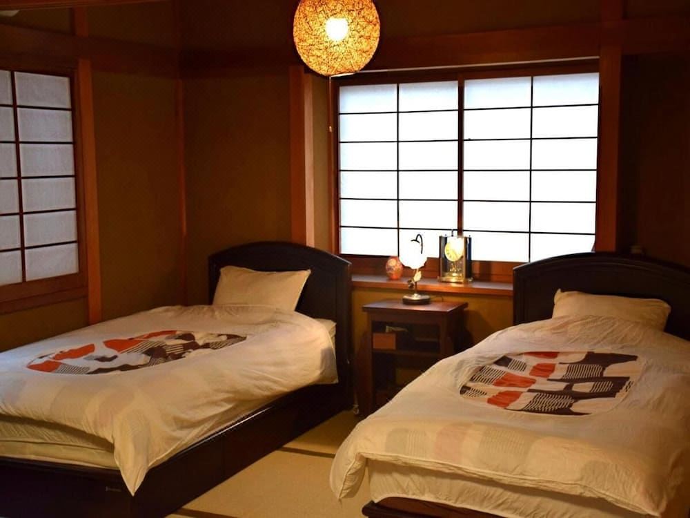 Guesthouse Higashiyama - Kyoto