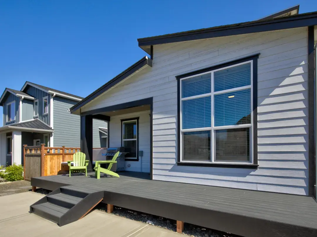 Ocean Breeze And Hot Tub - Beautiful Coastal Escape - Ocean Shores, WA
