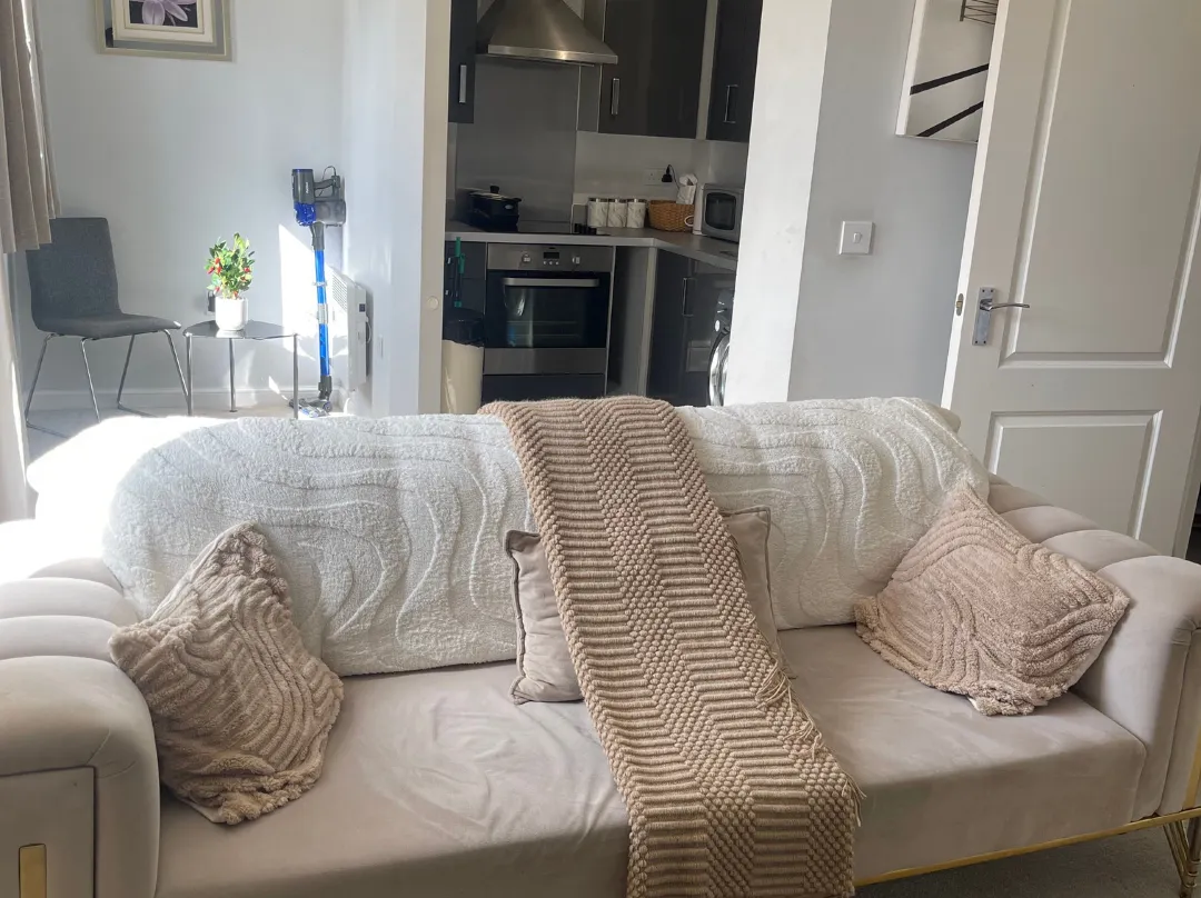 Deluxe En-suite Room W Fastwifi, Free Parking & Equipped Kitchen - Wolverhampton