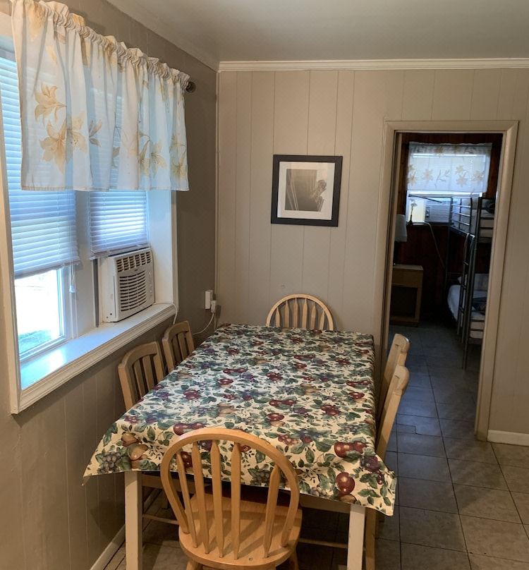 Elis Apartment - Ocean City, MD
