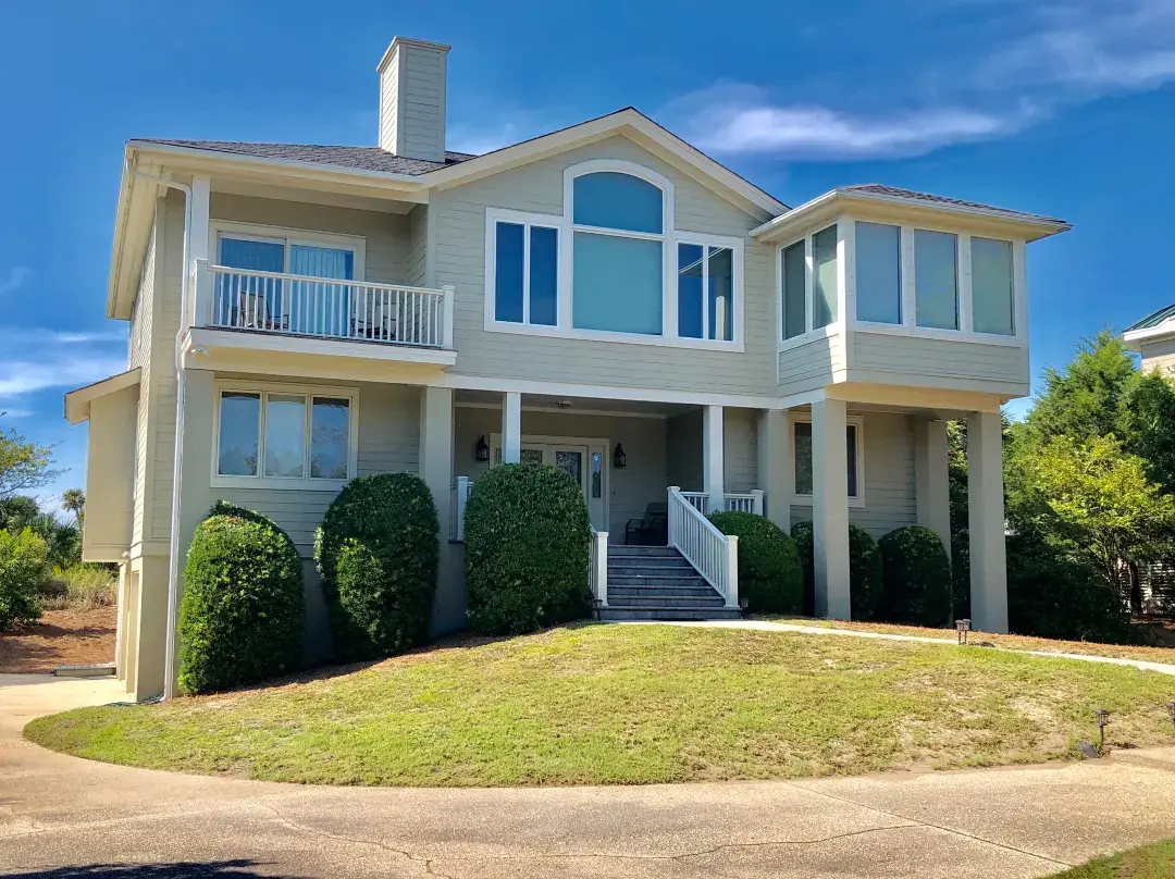 Elegant Coastal Retreat With Golf Course Views - Spacious Oasis - Edisto Beach, SC