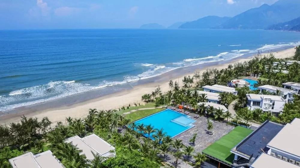 Langco Bay Retreat - Lăng Cô