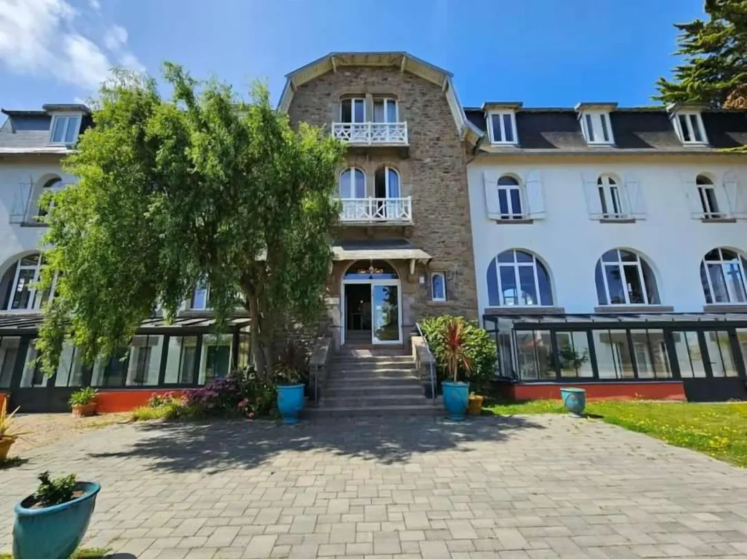 Park Hotel Bellevue - Pleumeur-Bodou