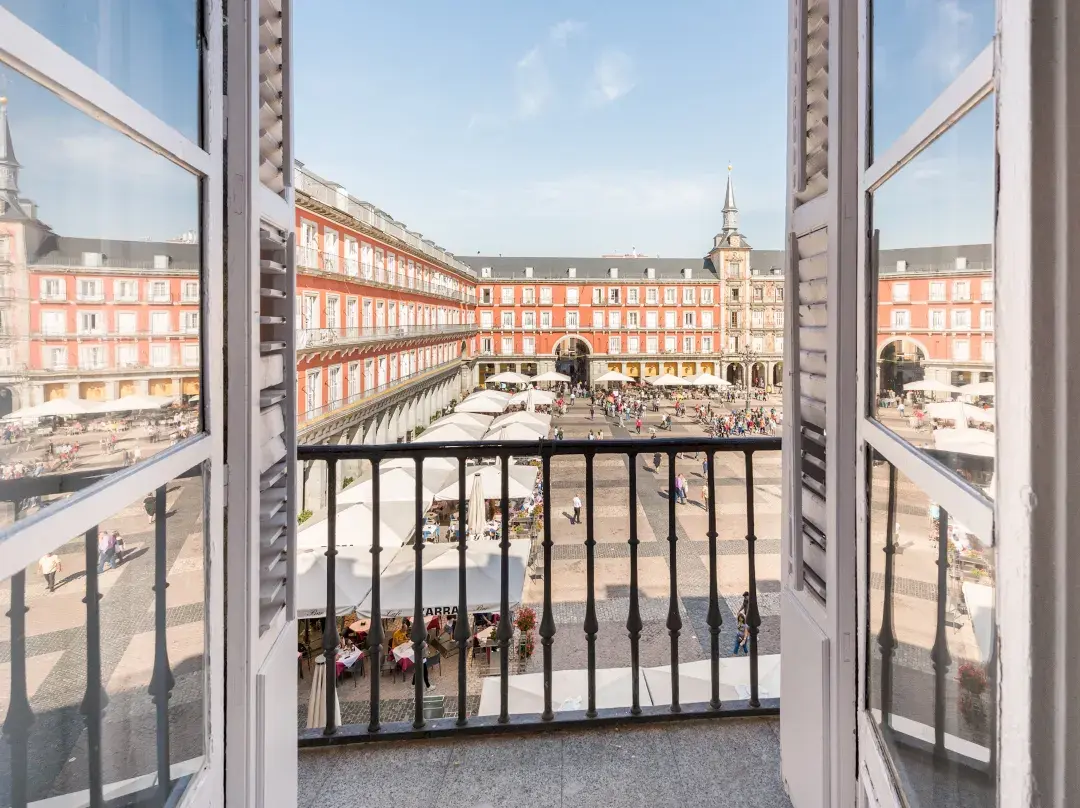 Modern Suite Facing Plaza Mayor. Plaza Mayor Ii - Madrid
