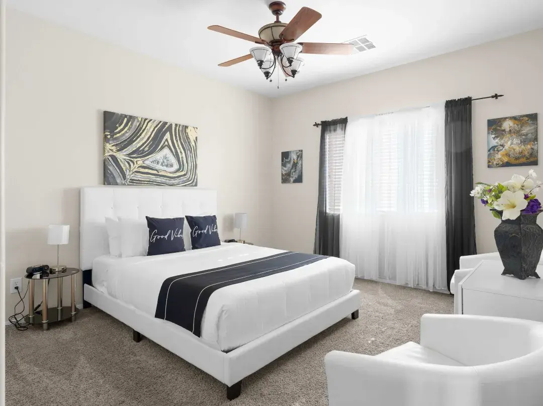 Heated Pool, Outdoor Bar And Game Room Retreat - Stunning Oasis - Surprise, AZ