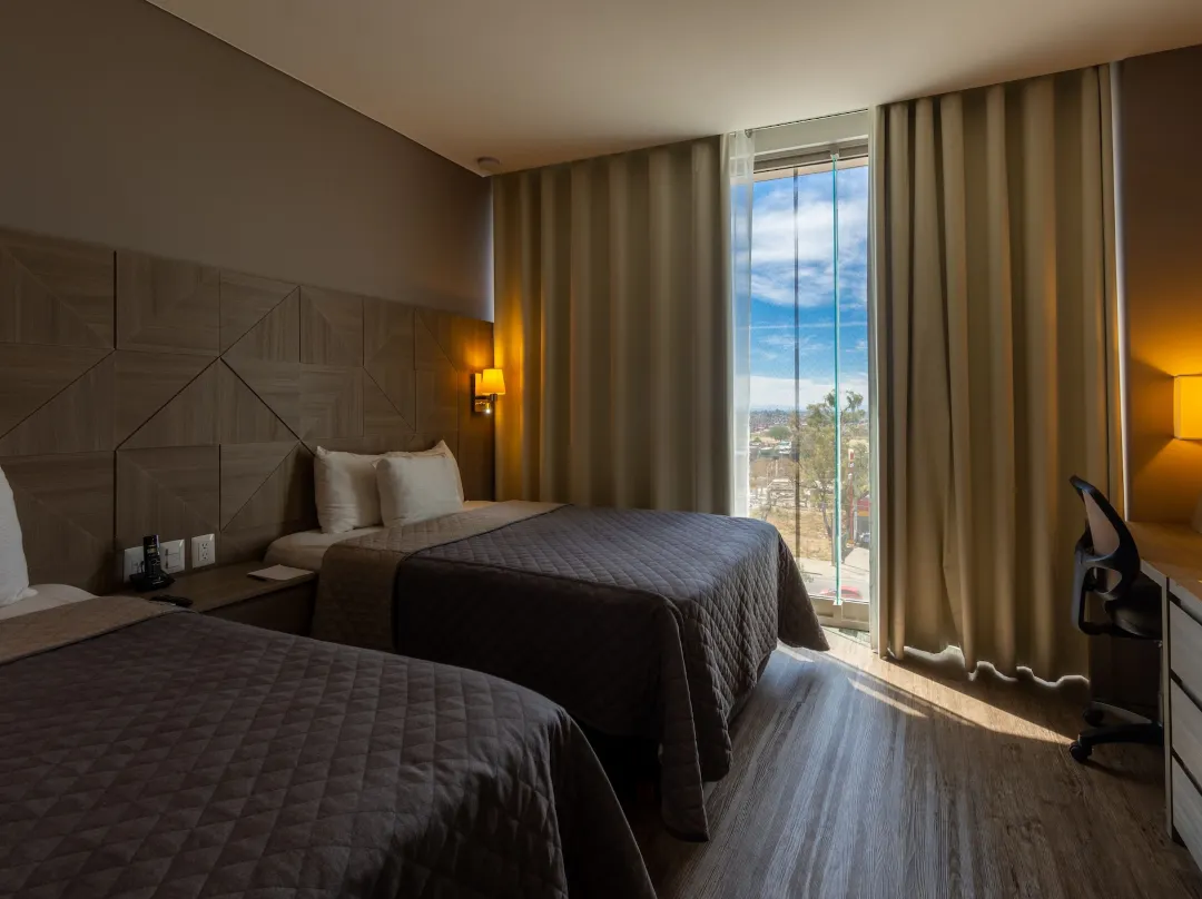 Hotel Glow Point - Mulza - León