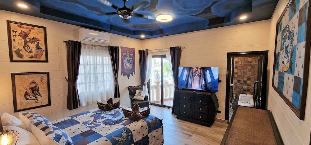 Potterland Luxury Pool Villa Pattaya Walking Street 6 Bedrooms - Jomtien