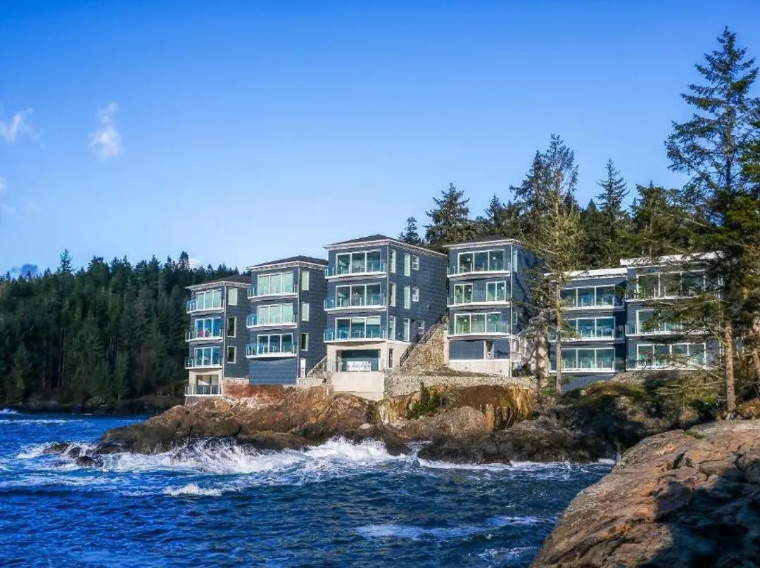 Sookepoint Ocean Cottage Resort - Vancouver Island