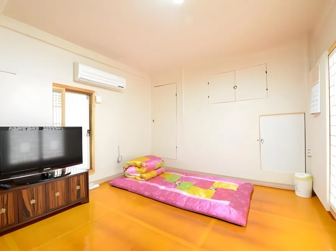 Cheongsong Chalbanggong Jongtaek - 장량동