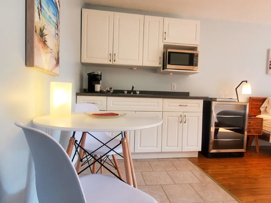 Oasis By The Bay Vacation Suites - Ontario