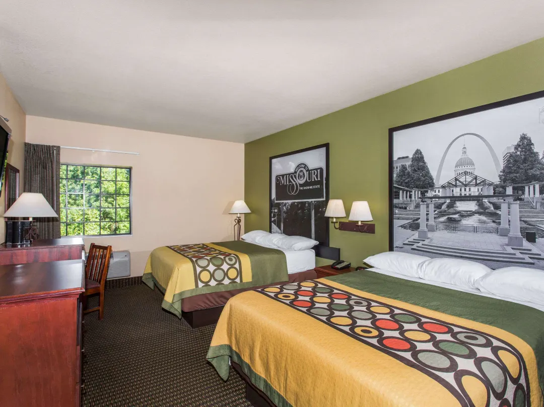 Super 8 By Wyndham Troy - 密蘇裡州