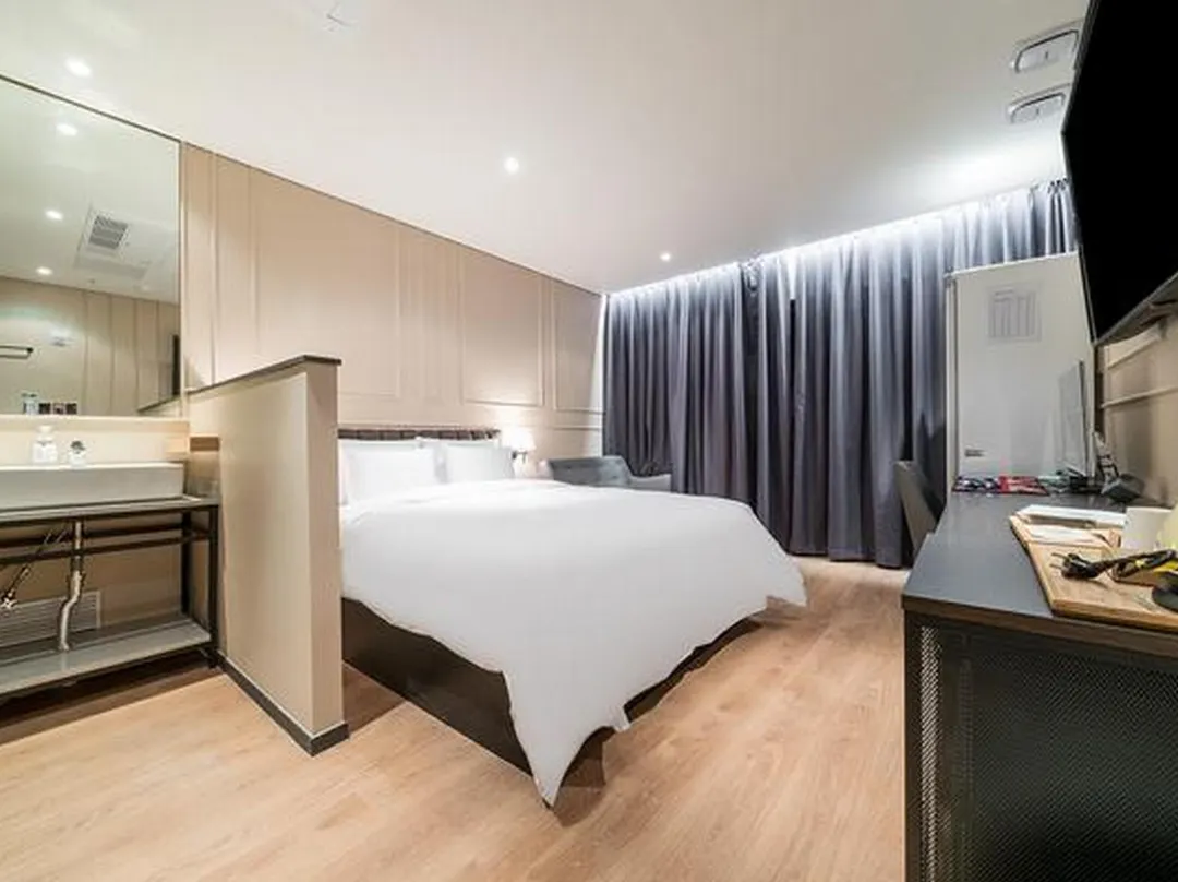 Incheon Nonhyeon Sorae Port Brown Dot Hotel - Dangjin-si