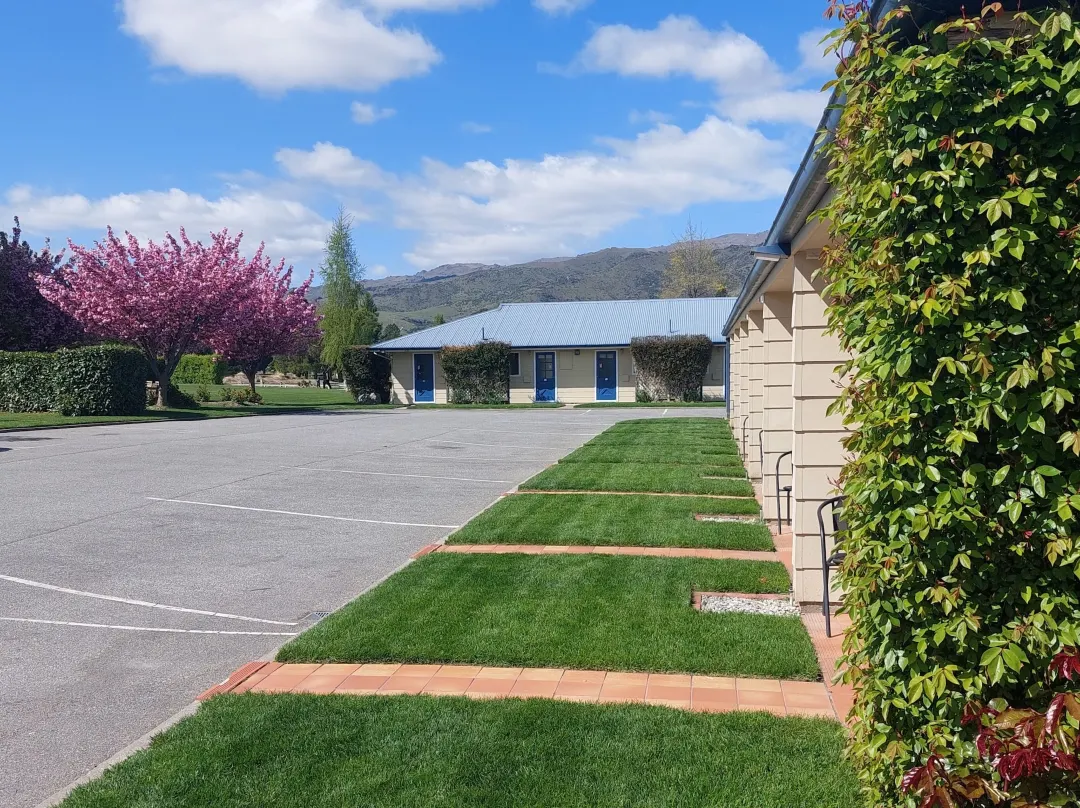Lake Dunstan Motel - Cromwell