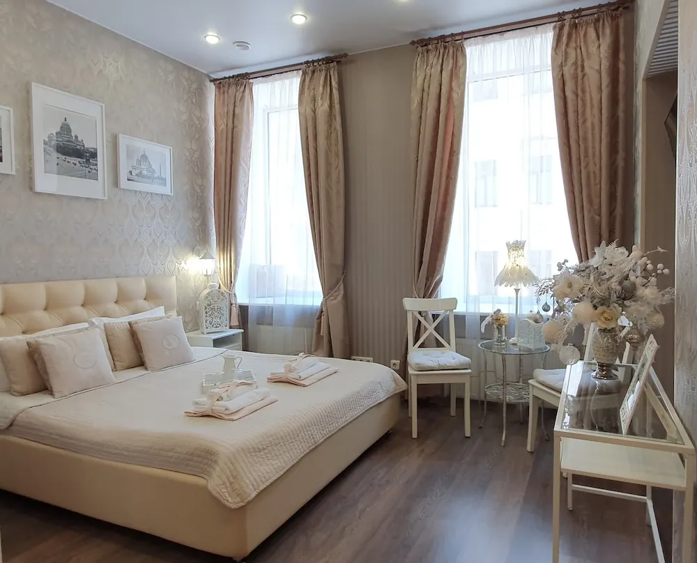 Silver Sphere Inn - Saint Petersburg