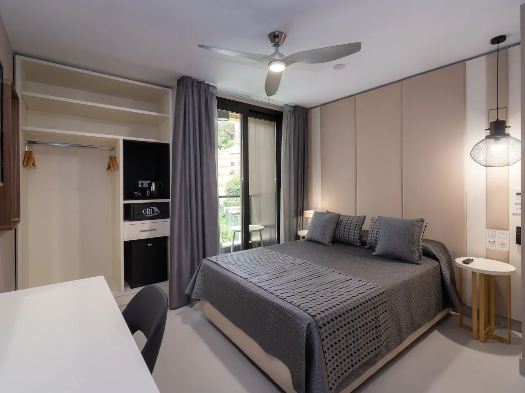 Hotel Perla Del Sur - Málaga