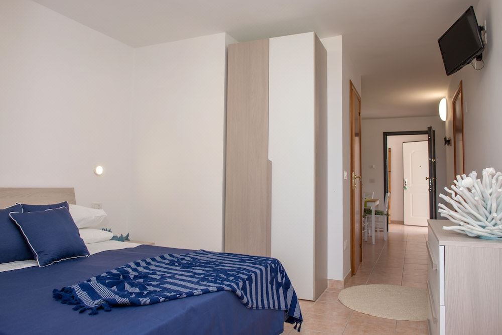 Al Faro Guest House - Vieste