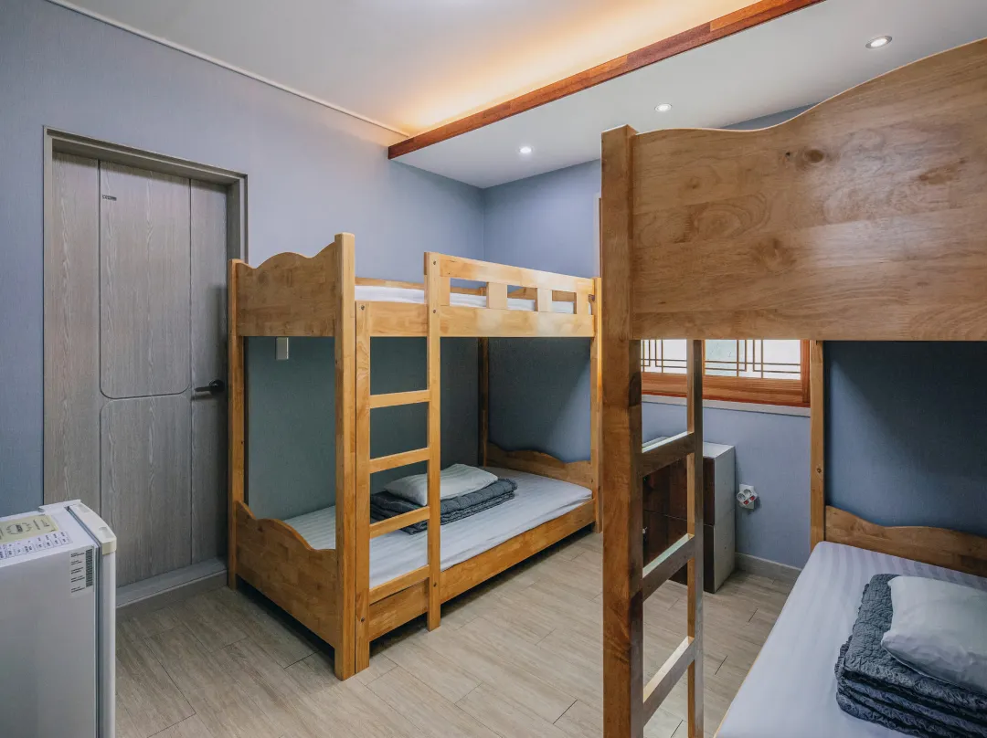 Gunsan Yeojeong Guest House - Gwangju