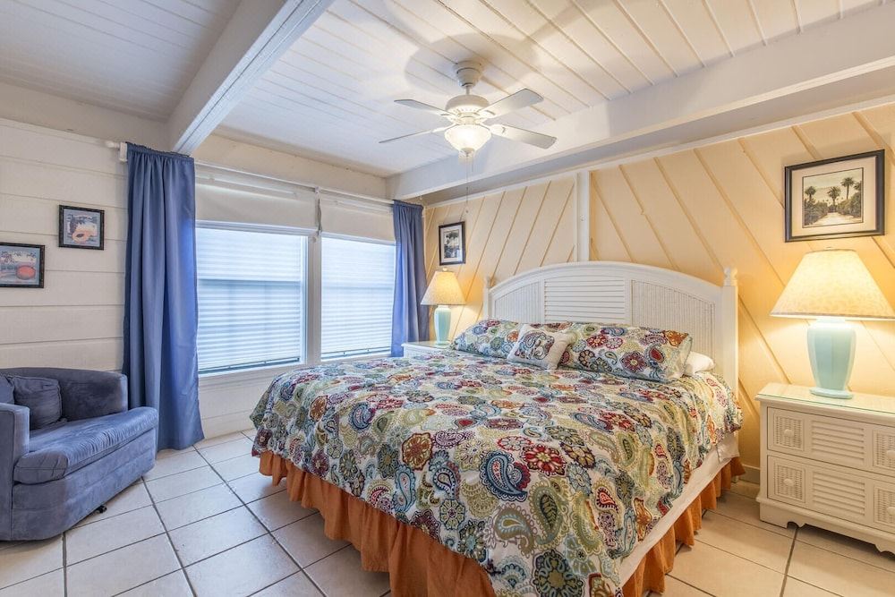 Caribbean Vibes House - Port Isabel, TX
