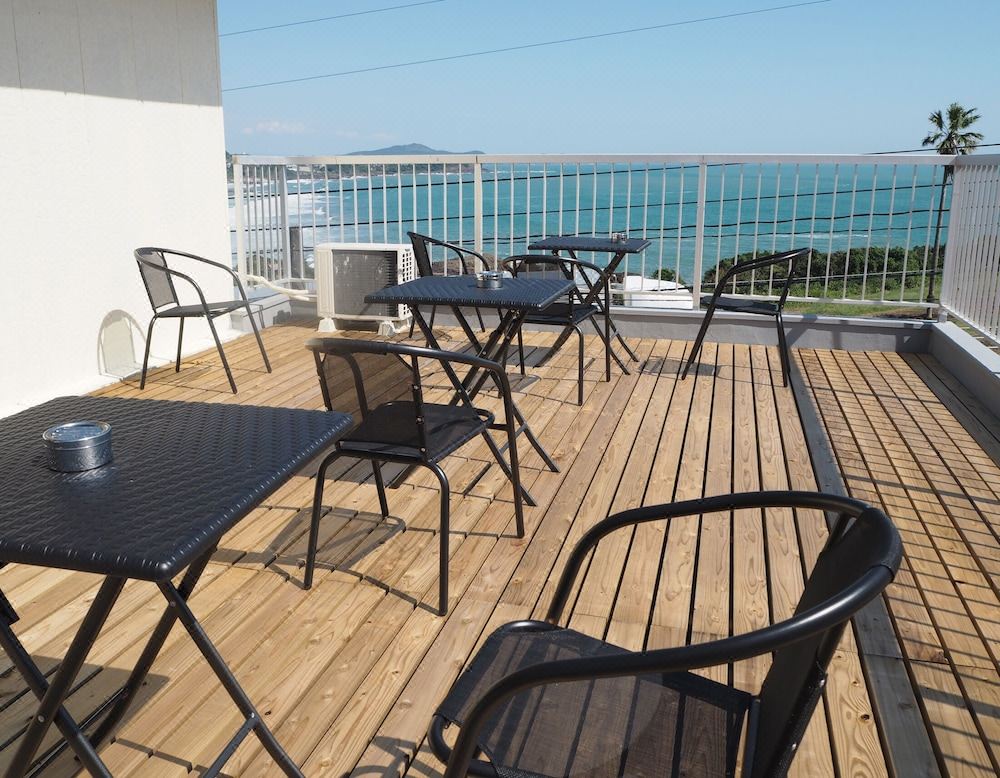 Guesthouse & Beach Cafe Fuego, Hostel - 휴가시