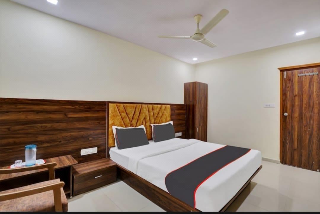 Hotel Neelkamal - Ahmedabad
