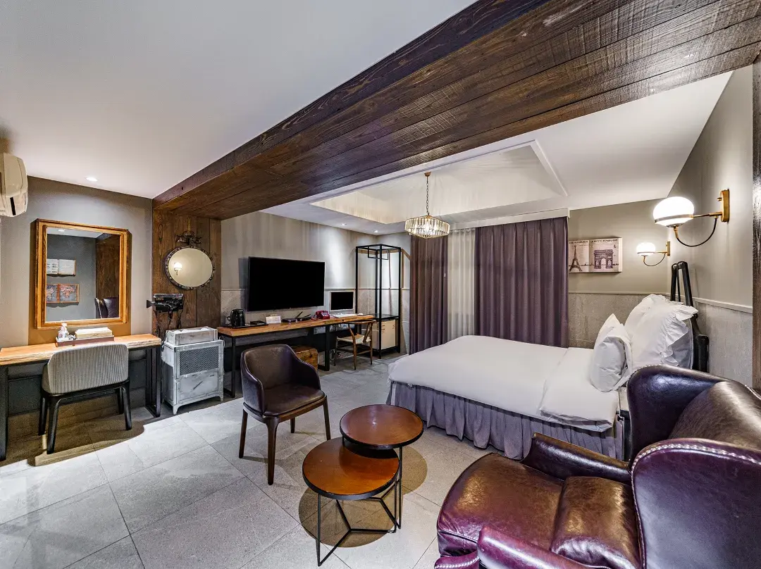 Daegu Exco Brown Dot - 大邱