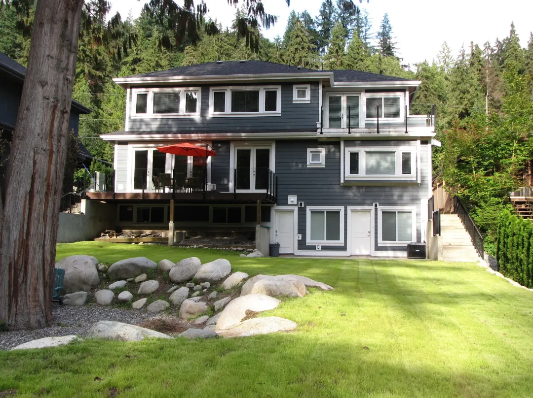 Riverfront Bed And Breakfast - British Columbia