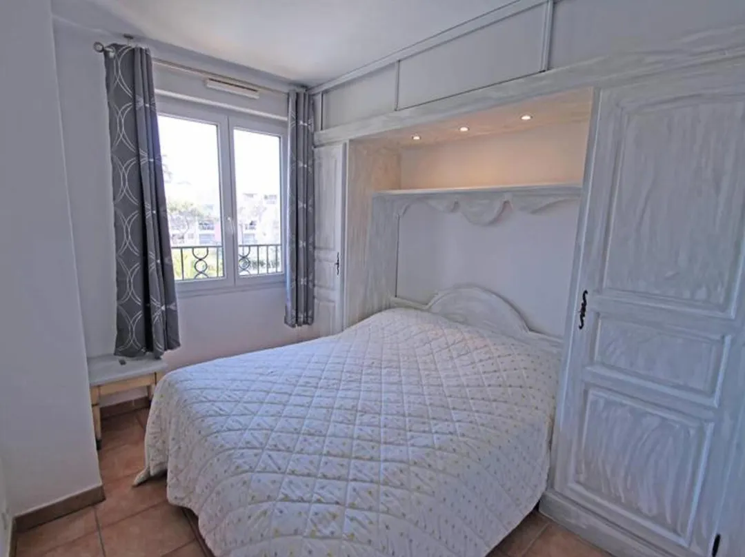 3 Rooms For 4 People - Grimaud