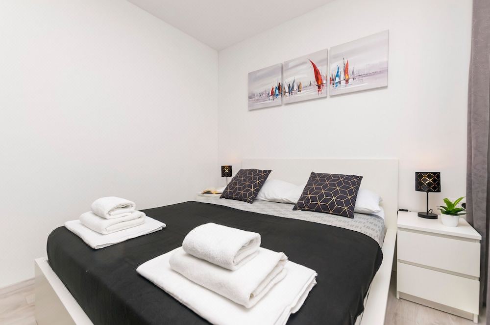 Apartments And Rooms Adriatic Suites - Šibenik